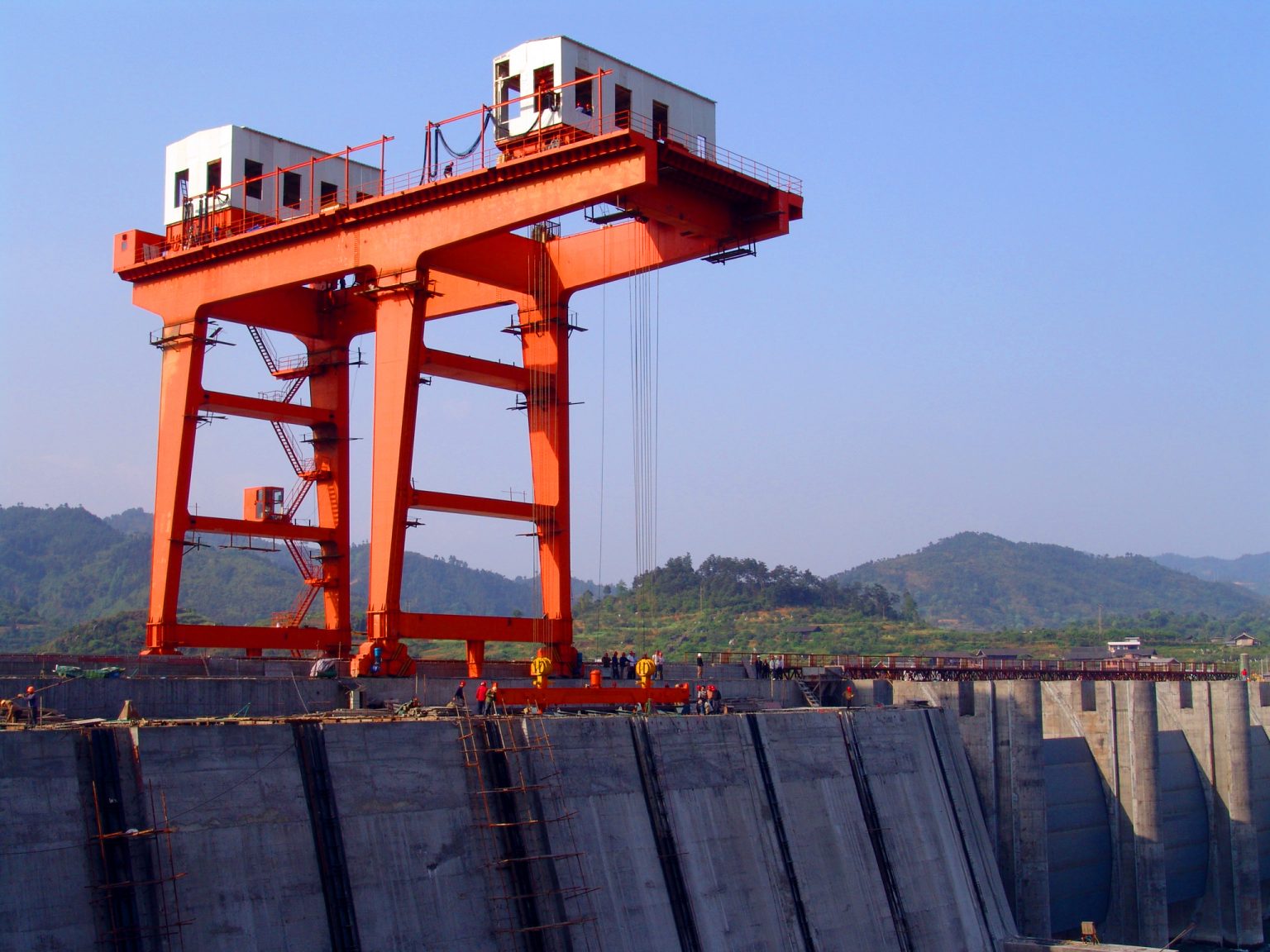Power Station Crane - Kino Cranes