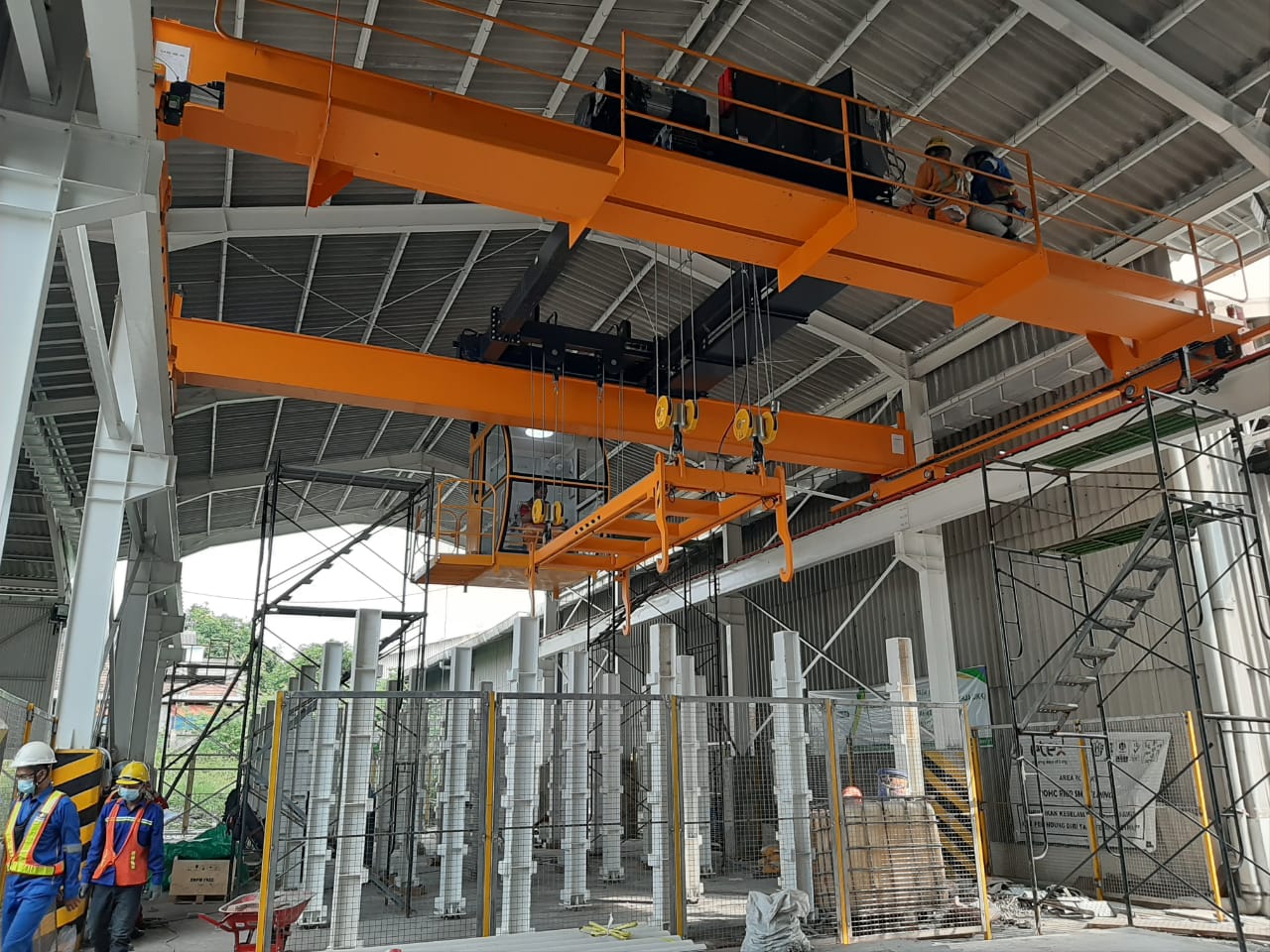 4-hook EOT Crane in Indonesia - Kino Cranes